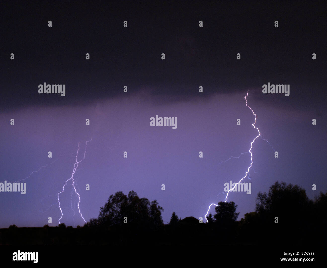 Lightning at night Stock Photo - Alamy