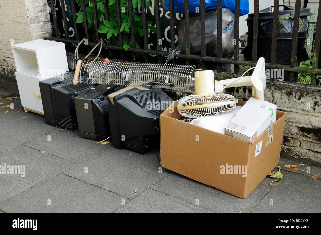 Pavement recycling uk hi-res stock photography and images - Alamy