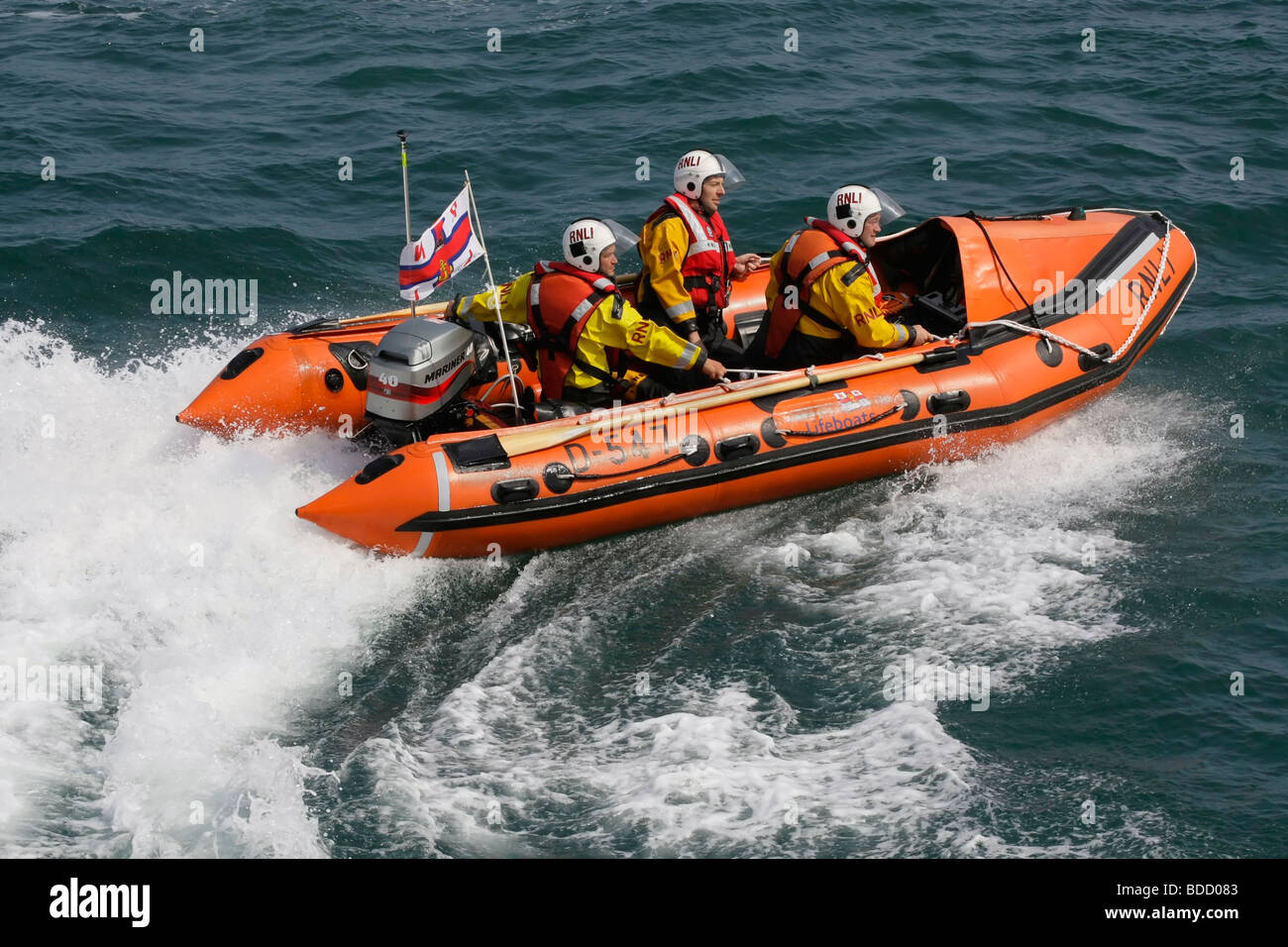 The RNLI Inshore Lifeboat in action Stock Photo - Alamy