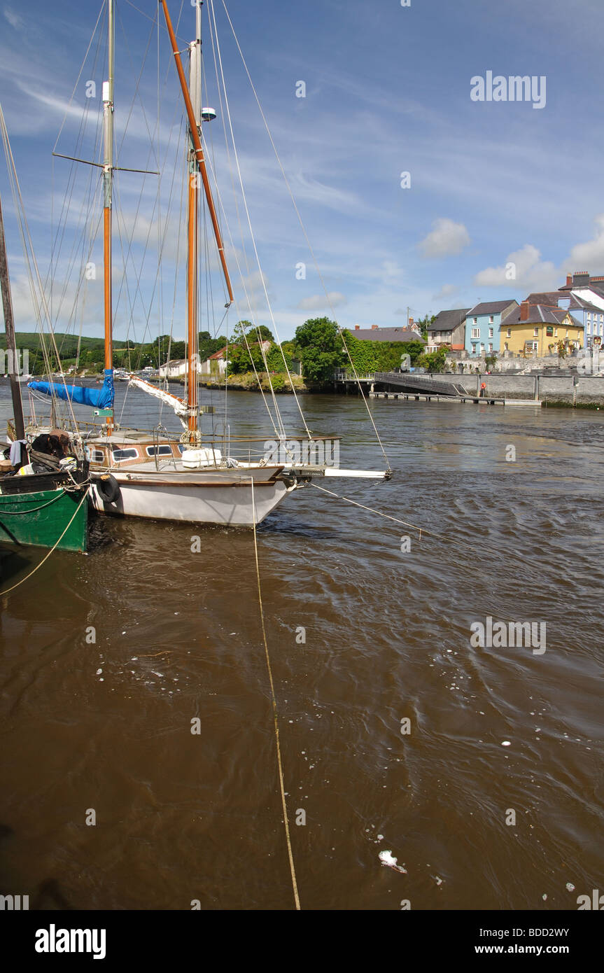 Cardigan town and yachts on River Teifi Stock Photo - Alamy