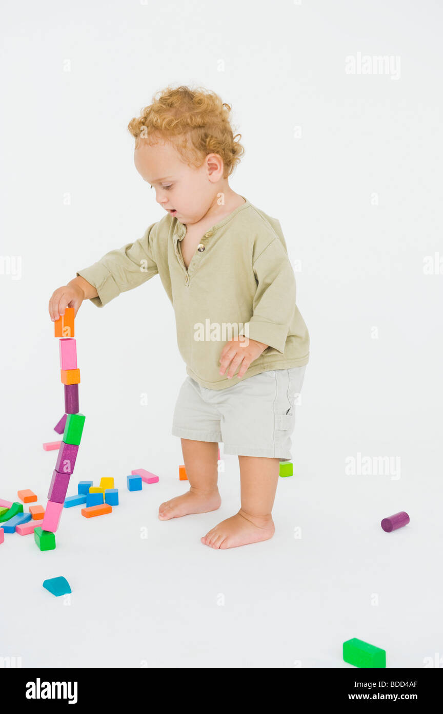 Colorful blocks falling hi-res stock photography and images - Alamy