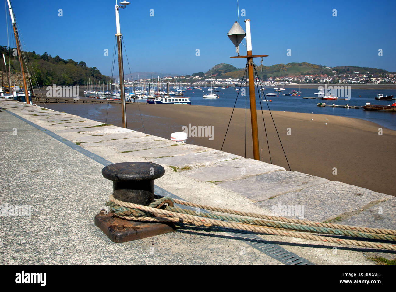 Conwy North Wales UK River Estuary Quay Bollard Ropes Stock Photo - Alamy