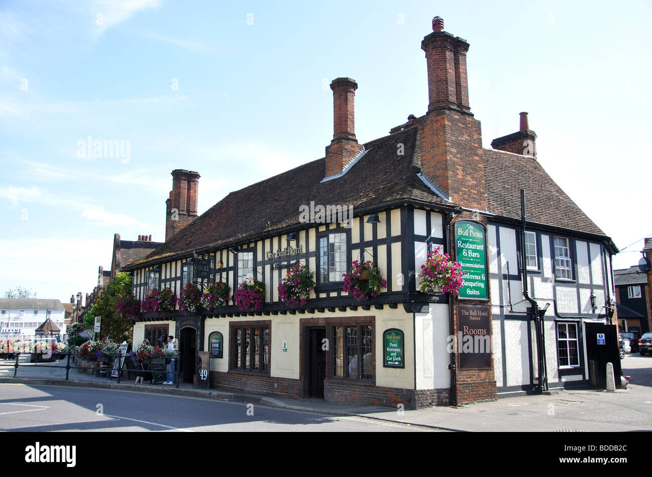 The bull hotel hi-res stock photography and images - Alamy