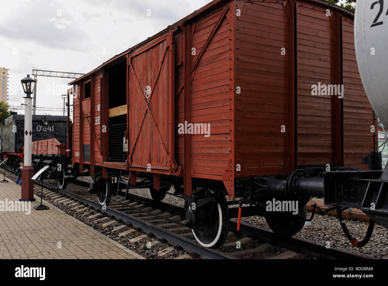 Old wooden van. Built in 1910 Stock Photo - Alamy