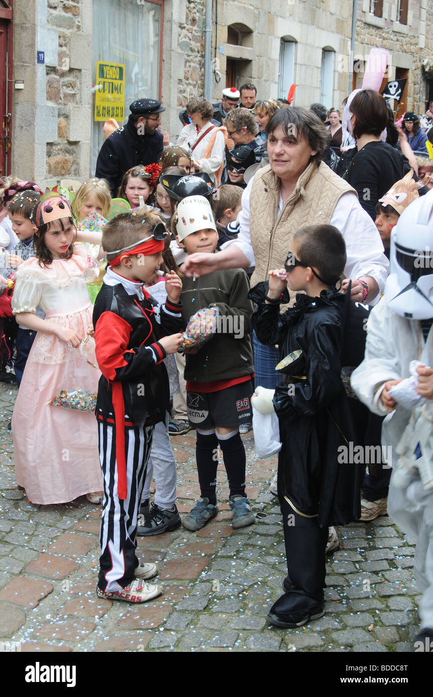 Parade children school hi-res stock photography and images - Alamy