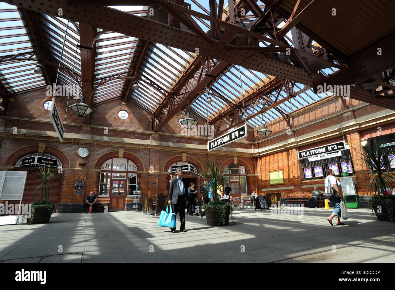 Moor street station birmingham hi-res stock photography and images - Alamy