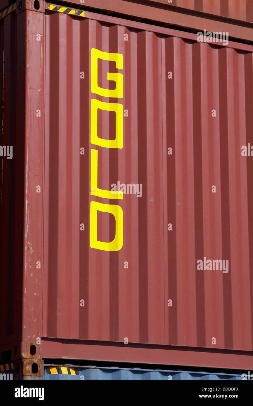 Gold container hi-res stock photography and images - Alamy