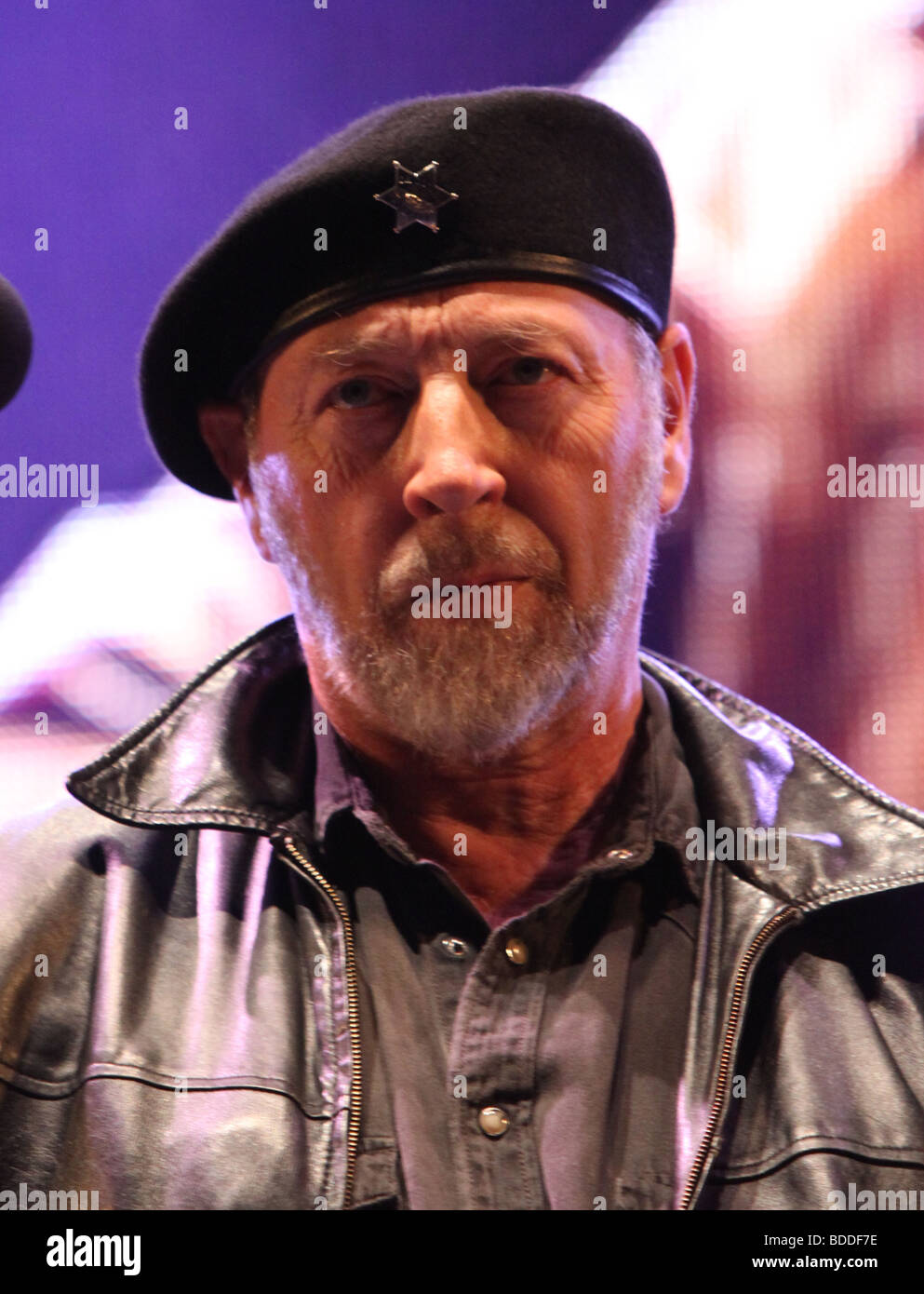 Richard thompson hi-res stock photography and images - Alamy