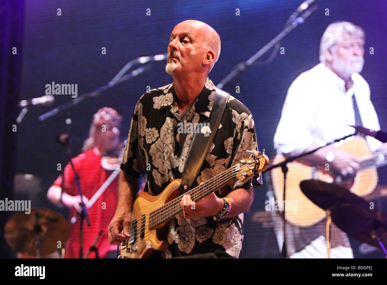 Dave Pegg with Ric Sanders and Simon Nicol at Fairport Conventions ...