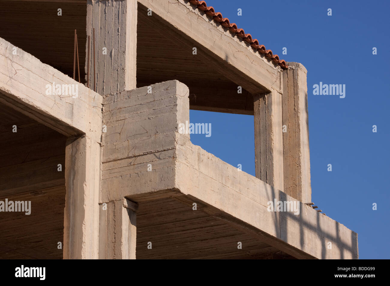 Construction of a concrete building Stock Photo - Alamy