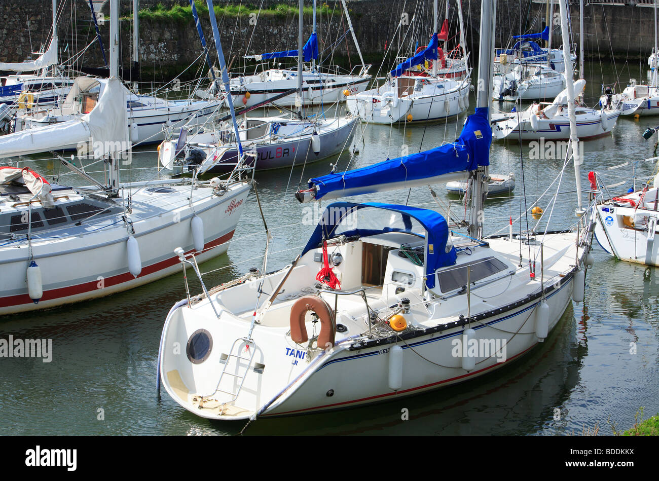 Wicklow Harbour Stock Photos & Wicklow Harbour Stock Images - Alamy