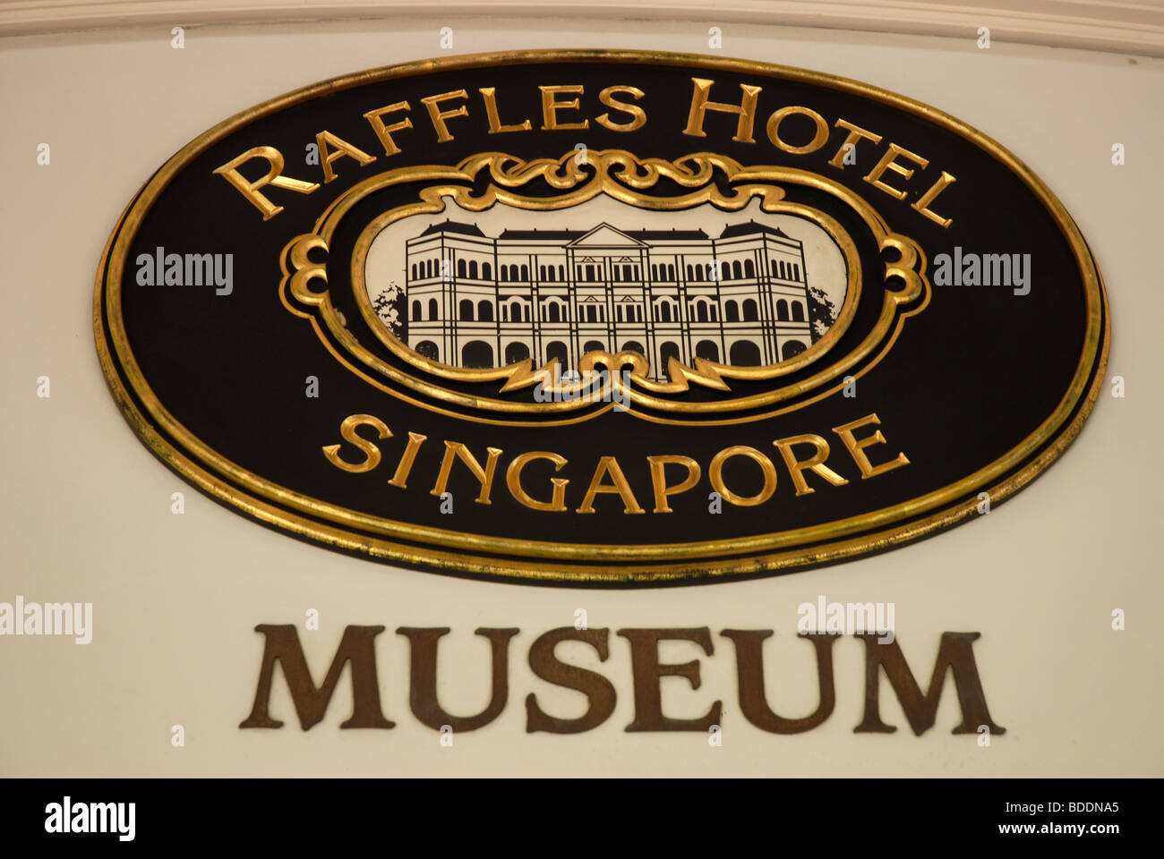 Museum sign, Raffles Hotel, Singapore Stock Photo - Alamy