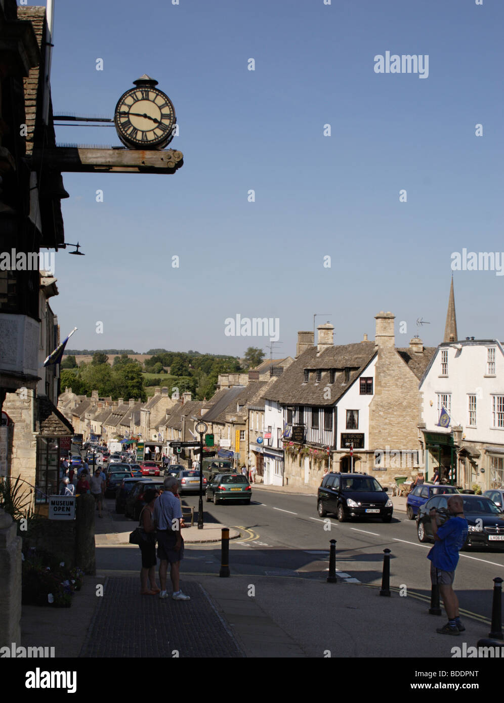 Cotswold village of Burford Oxfordshire Stock Photo - Alamy