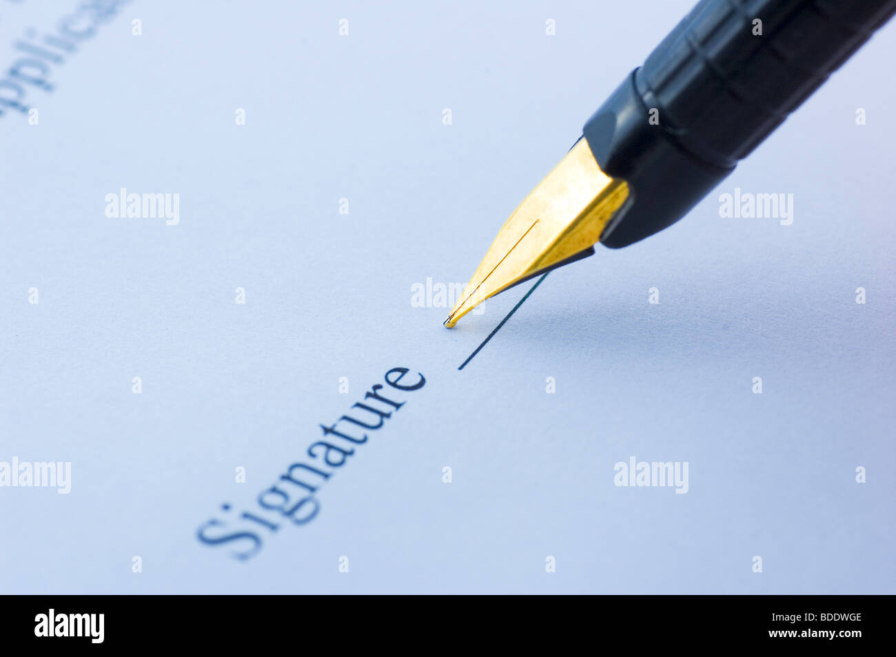 Close-up of a fountain pen Stock Photo - Alamy