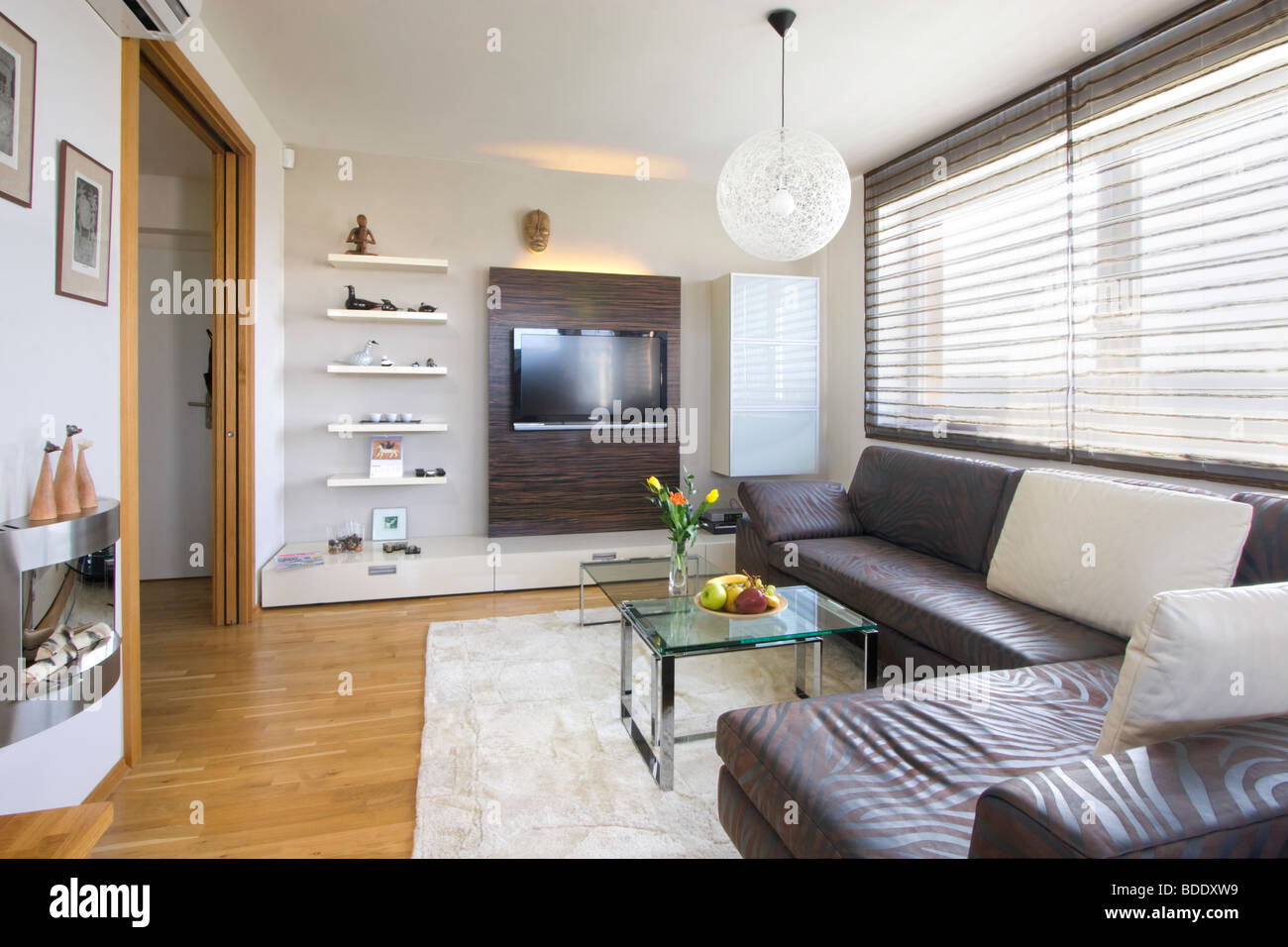 Sitting room hi-res stock photography and images - Alamy