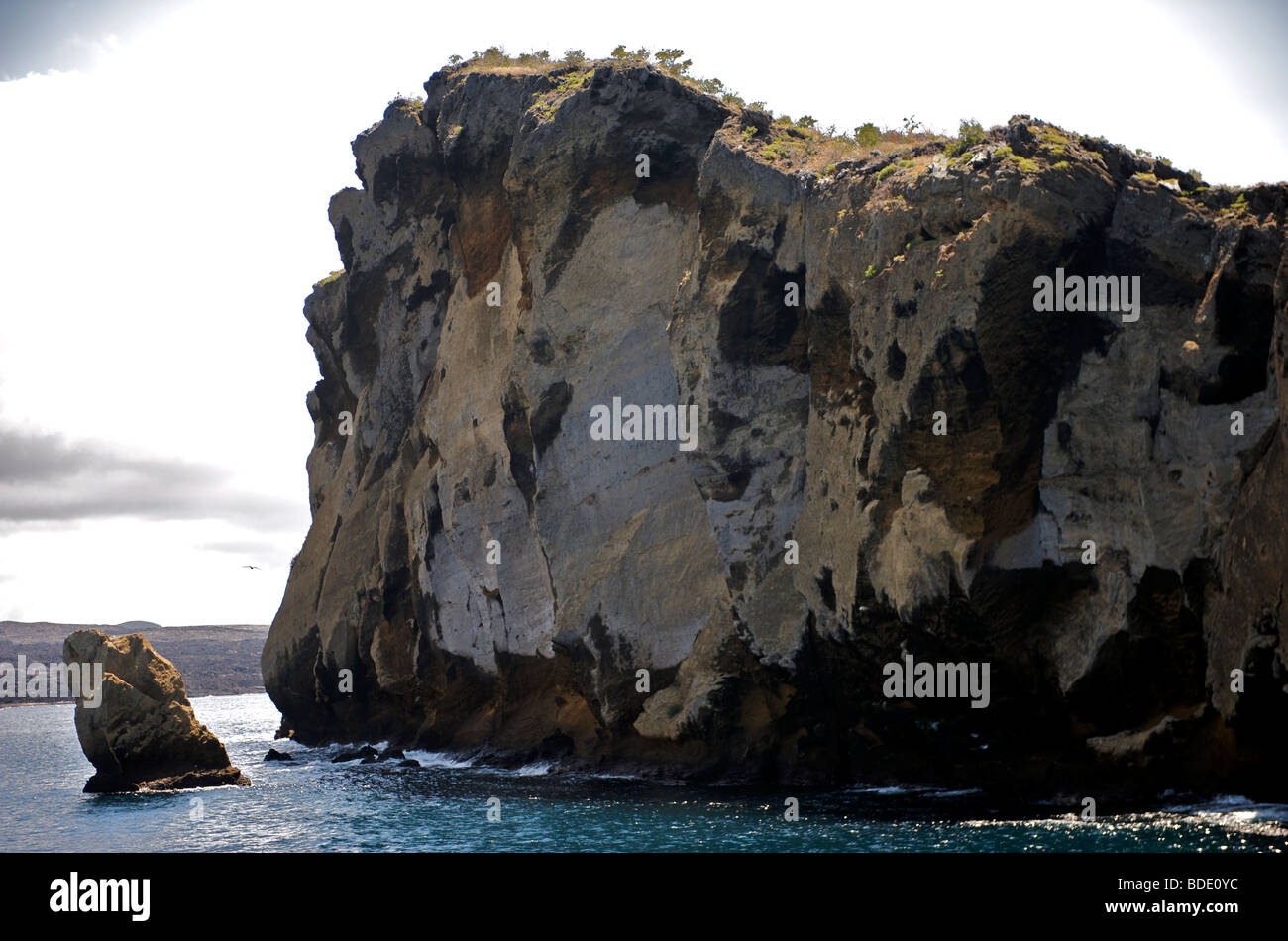 Volcanic outcrop hi-res stock photography and images - Alamy