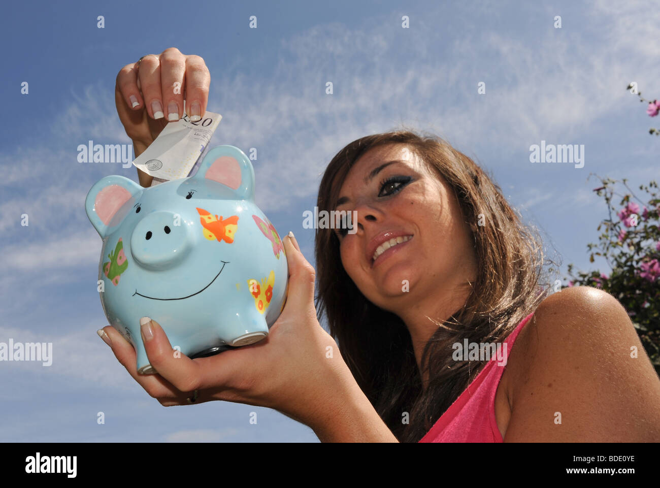 Female british bank notes hi-res stock photography and images - Alamy