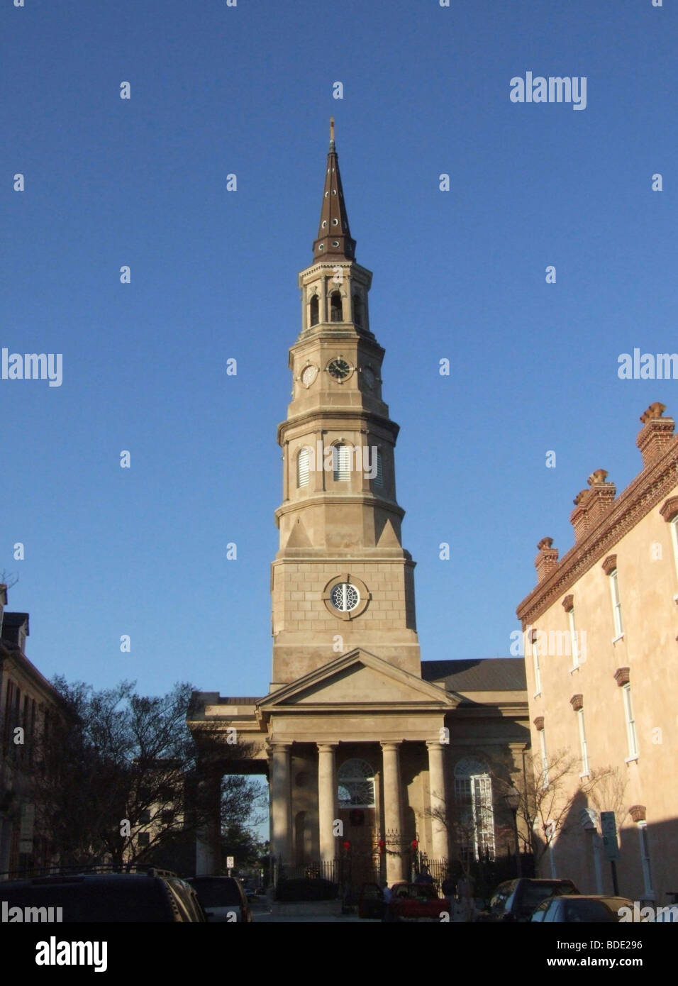 Charleston sc steeple church hi-res stock photography and images - Alamy