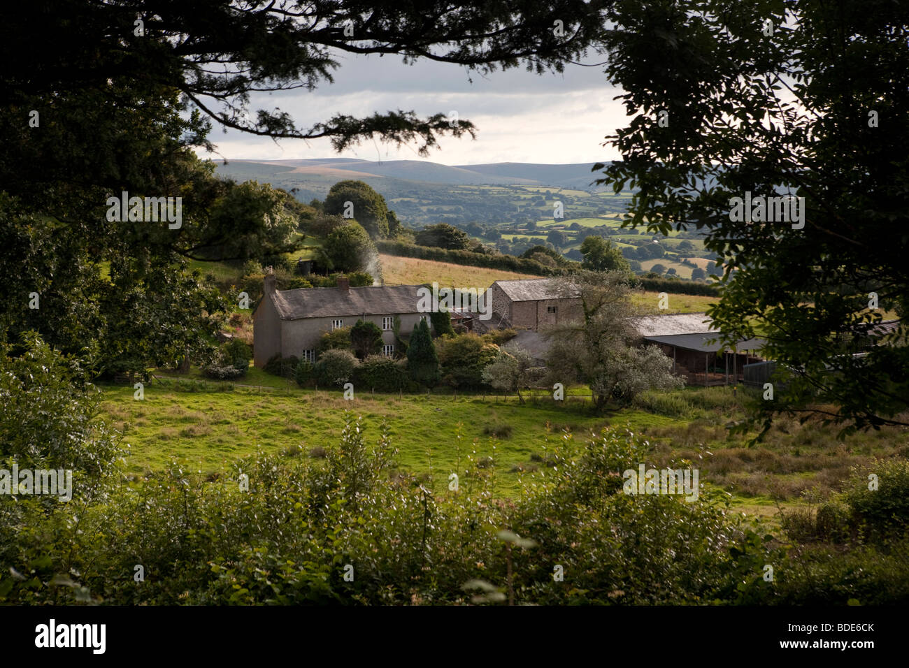 Traditional dartmoor farm hi-res stock photography and images - Alamy