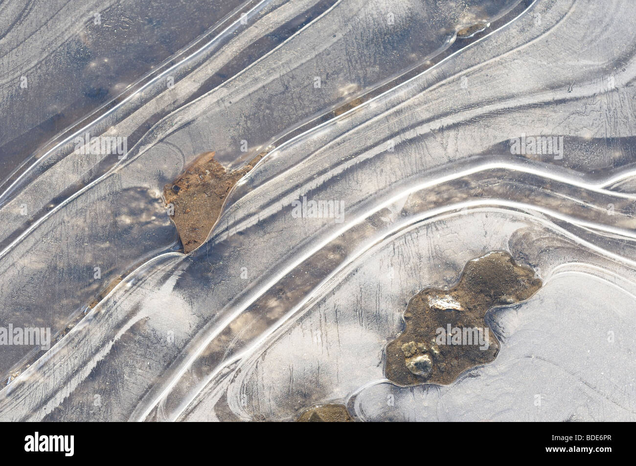Frozen lines hi-res stock photography and images - Alamy