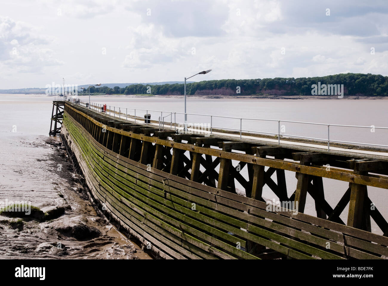 Sharpness docks hi-res stock photography and images - Alamy