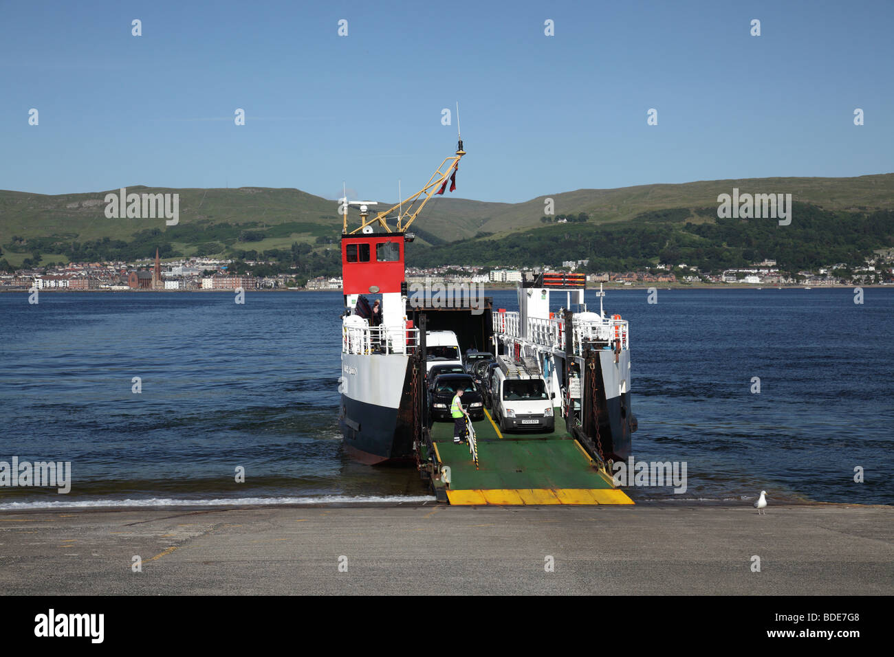 Calmac ferries millport hi-res stock photography and images - Alamy