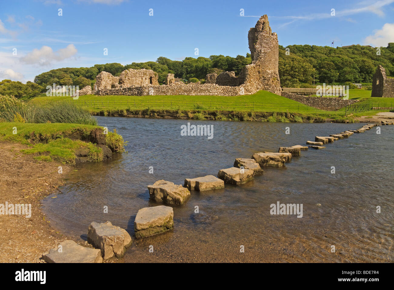 UK Ogmore Castle Stepping Stones Stock Photo - Alamy
