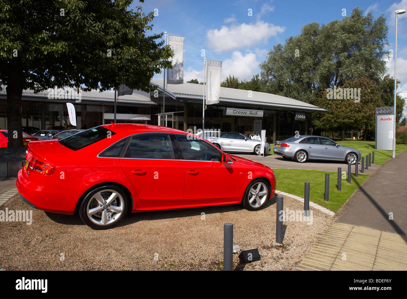 Audi garage hi-res stock photography and images - Alamy