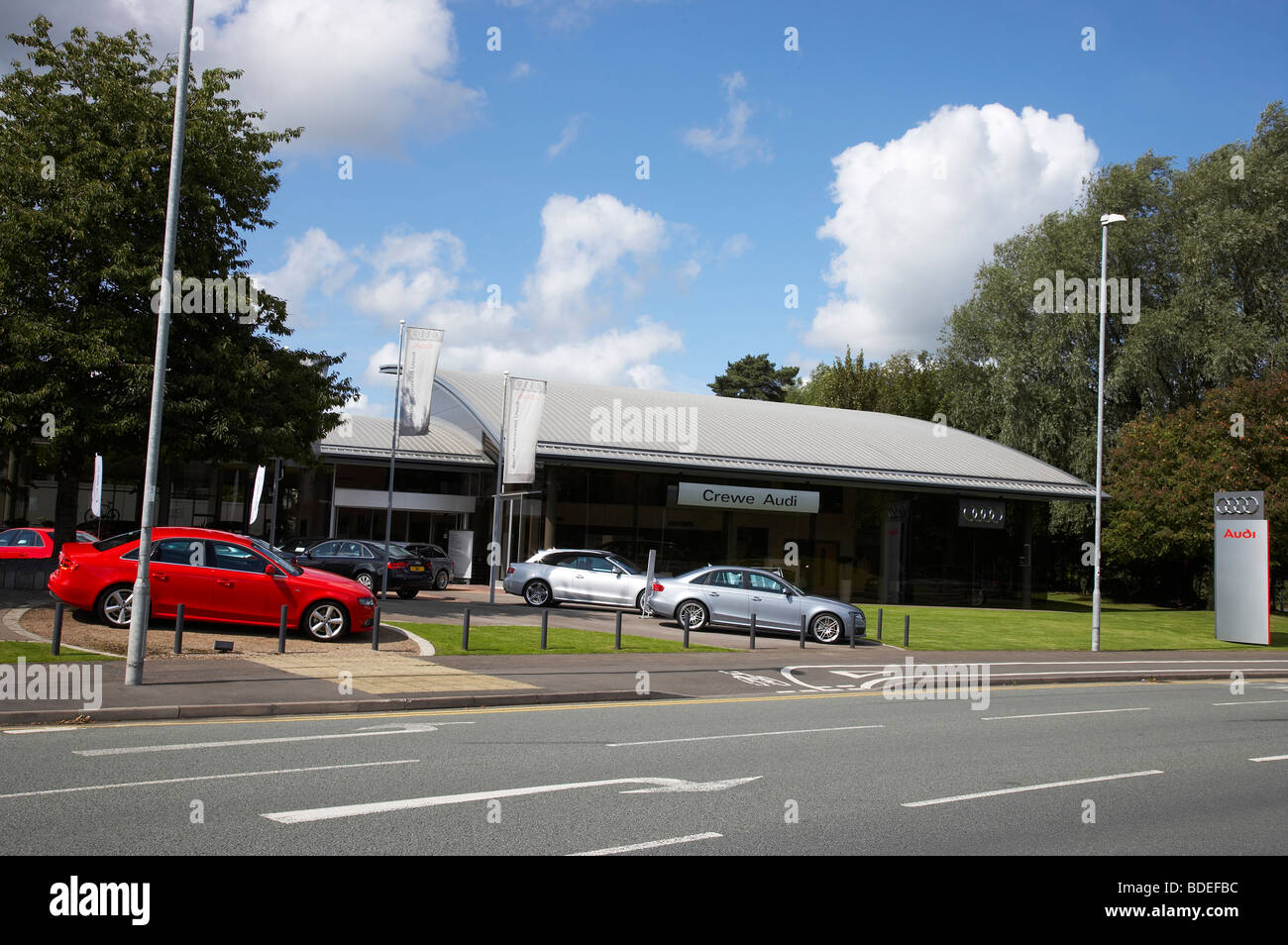 Audi dealer hi-res stock photography and images - Alamy