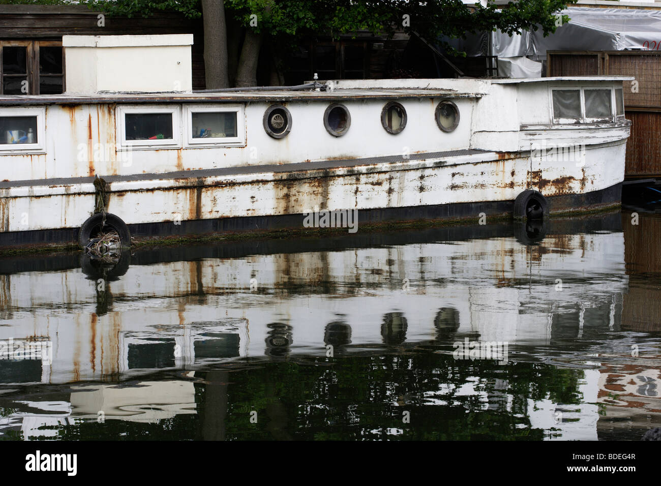 Old little boat hi-res stock photography and images - Alamy