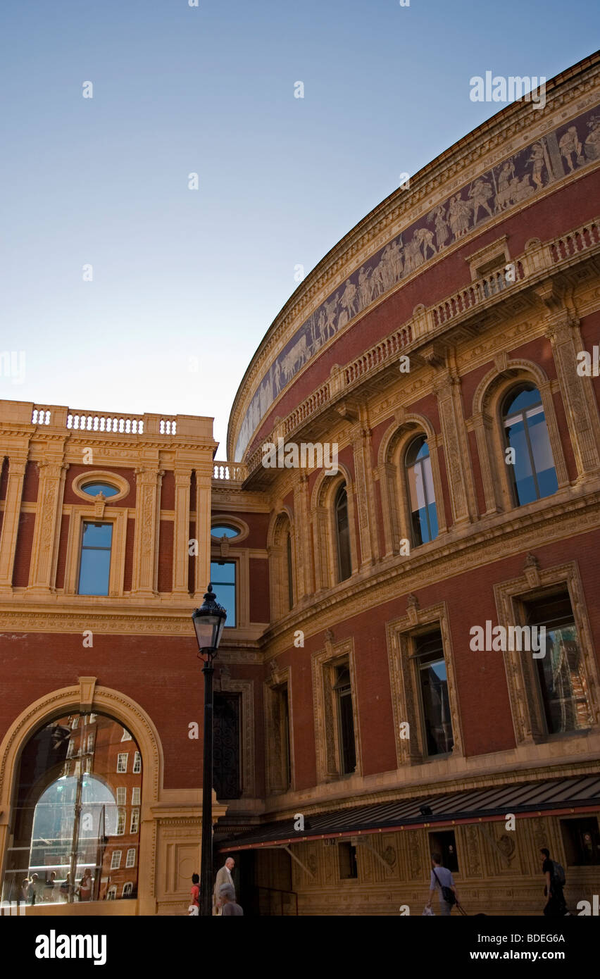Royal albert hall architecture detail hi-res stock photography and ...