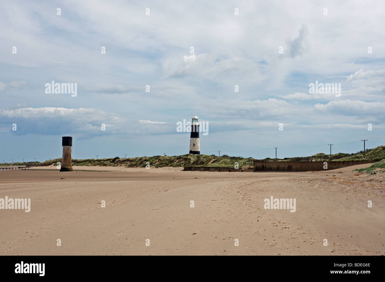 Disused lighthouse and low light, Spurn Head, Hull, UK Stock Photo - Alamy