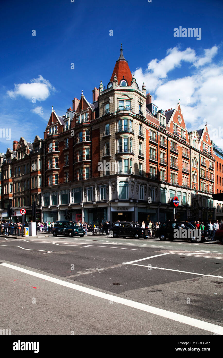 Building corner perspective hi-res stock photography and images - Alamy