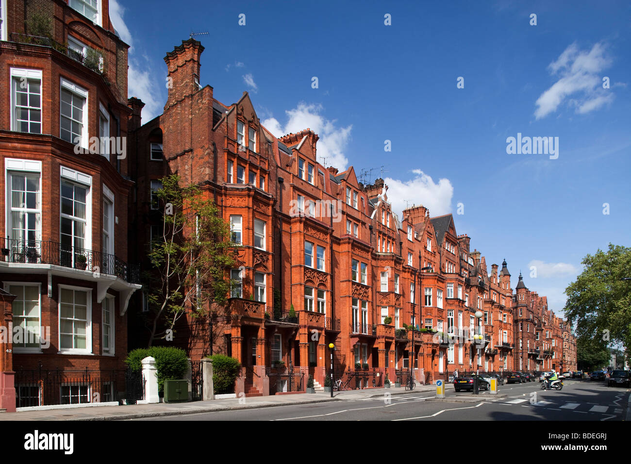 Victorian red brick housing hi-res stock photography and images - Alamy
