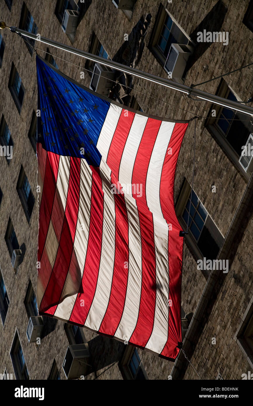 American flag on a building on 5th Avenue, New York City, USA Stock ...