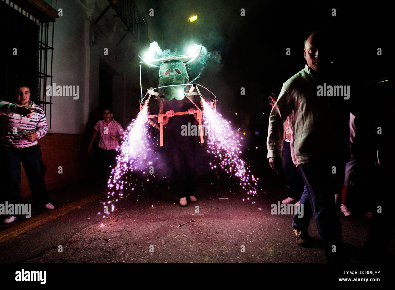 Toro de fuego hi-res stock photography and images - Alamy
