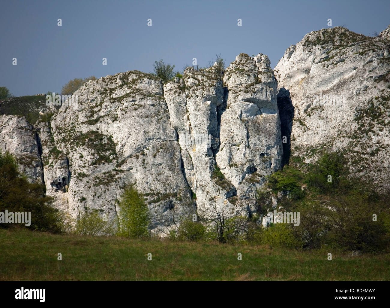 Limestone rocks hi-res stock photography and images - Alamy