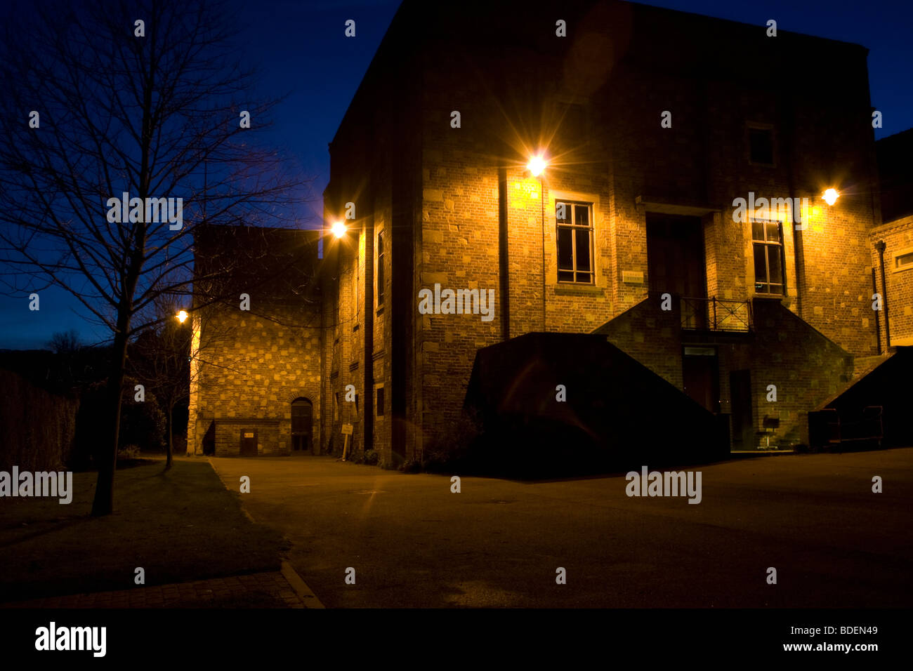 Glyndebourne opera house hi-res stock photography and images - Alamy