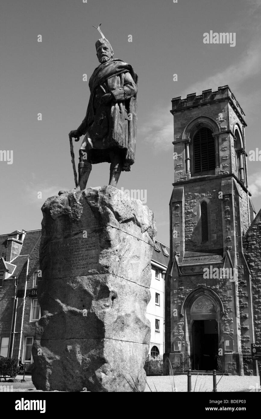 statue in the park, Fort William, Scottish Highlands Stock Photo - Alamy