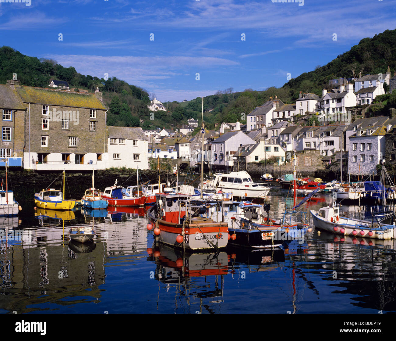 Polperro harbour in early morning light Stock Photo - Alamy