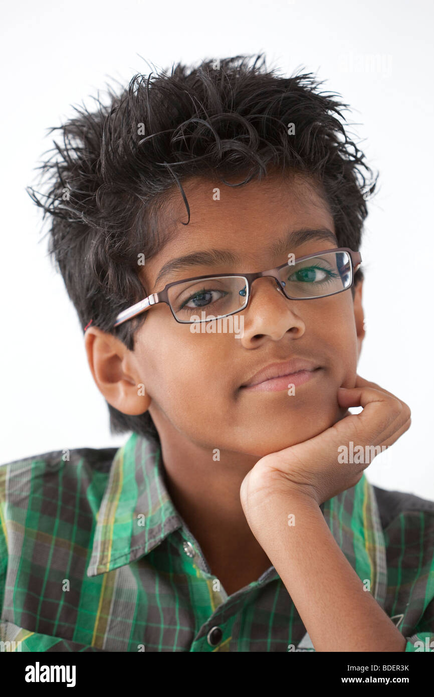 Hindu boy hi-res stock photography and images - Alamy