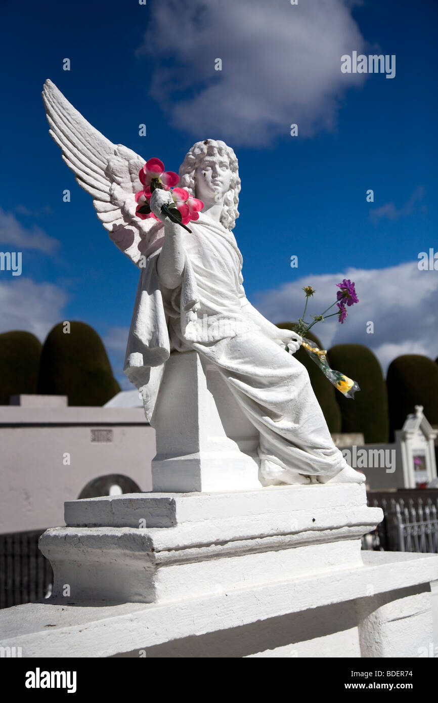 Chile cemetery angel sculpture tomb hi-res stock photography and images ...