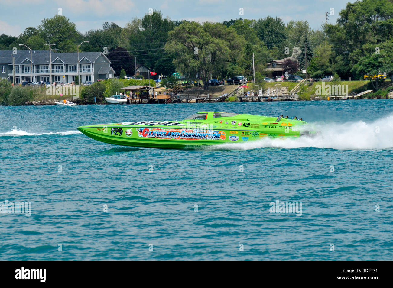 Powerboat race hi-res stock photography and images - Alamy