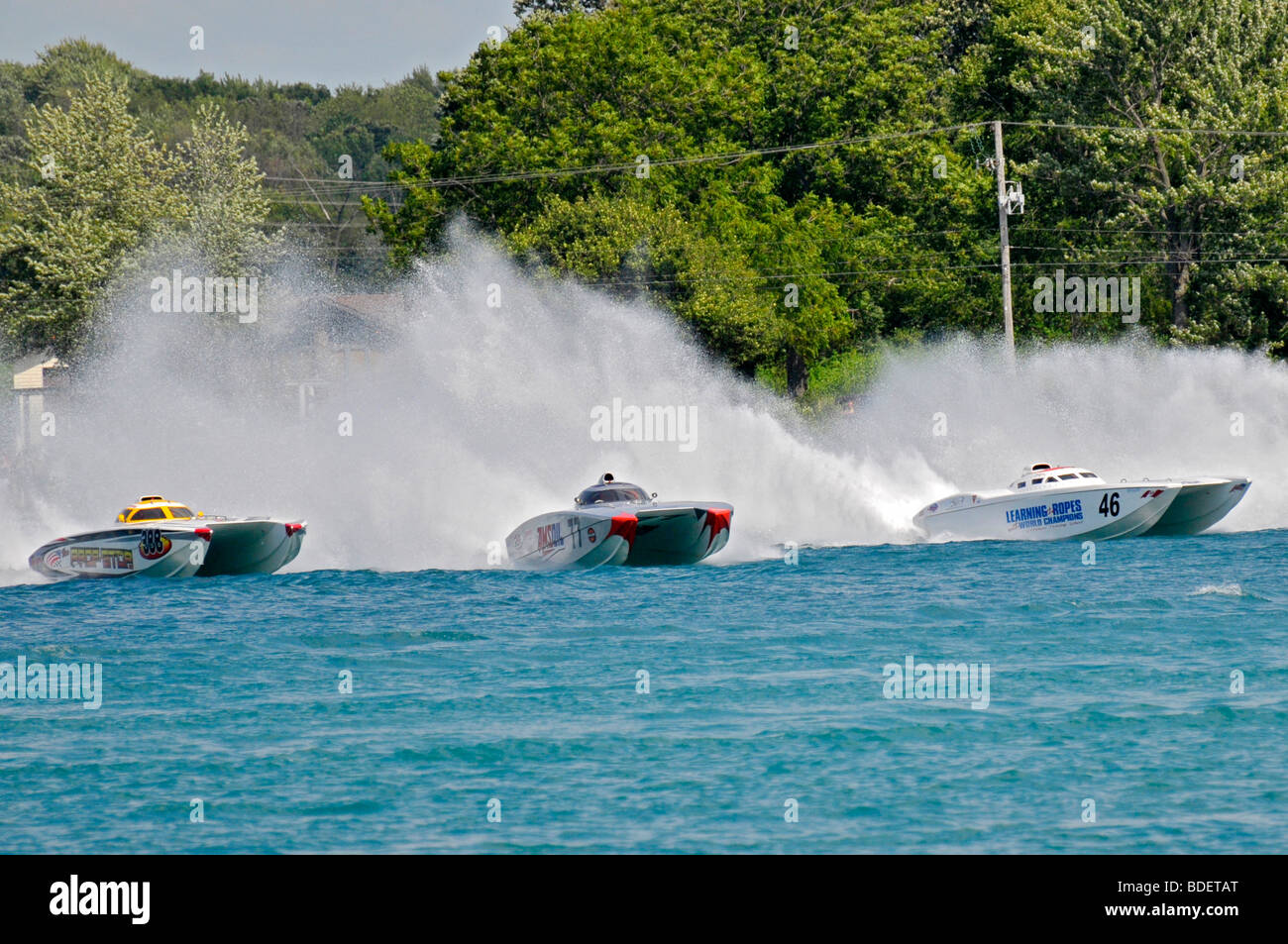 Powerboat race hi-res stock photography and images - Alamy
