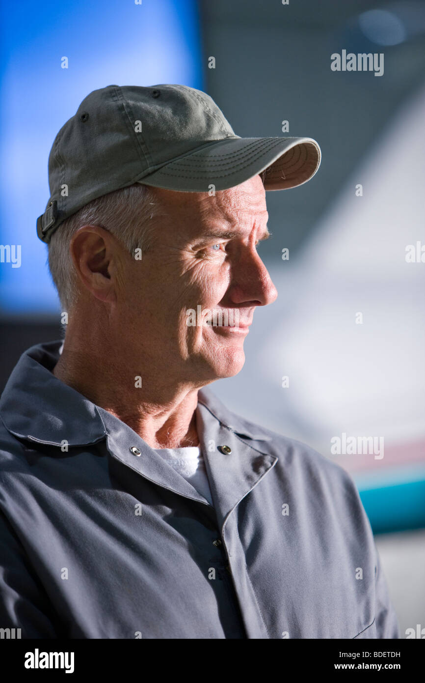 Aviation mechanic working on airplane hi-res stock photography and ...