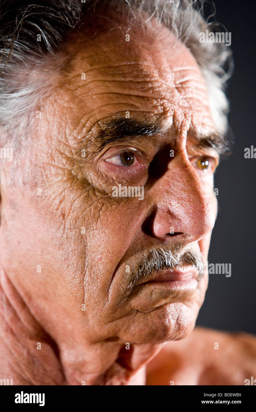 Depressed sad hi-res stock photography and images - Alamy