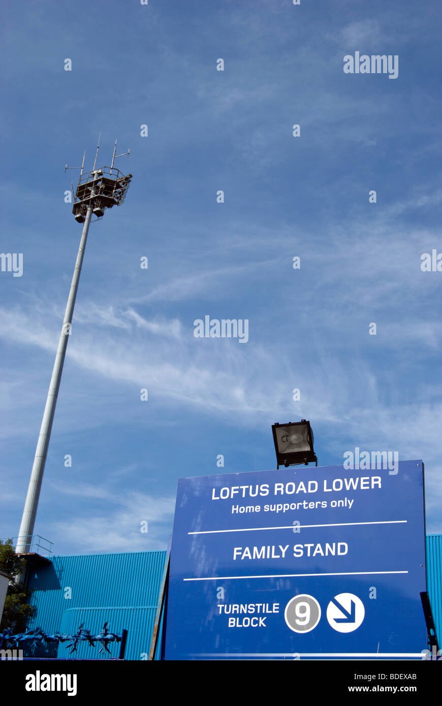 family stand sign and floodlight at loftus road stadium, home of qpr ...