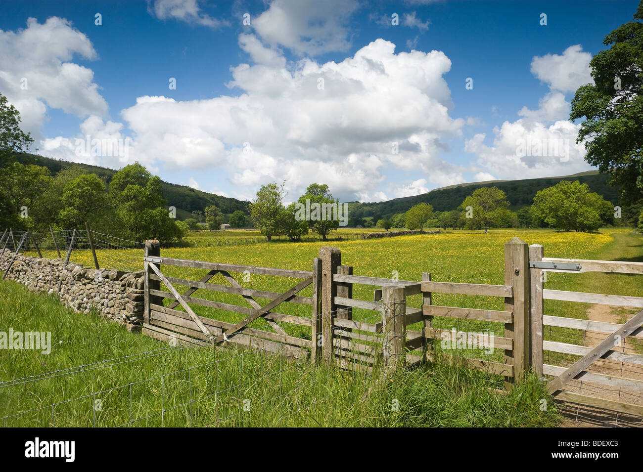 Langstrothdale barn hi-res stock photography and images - Alamy