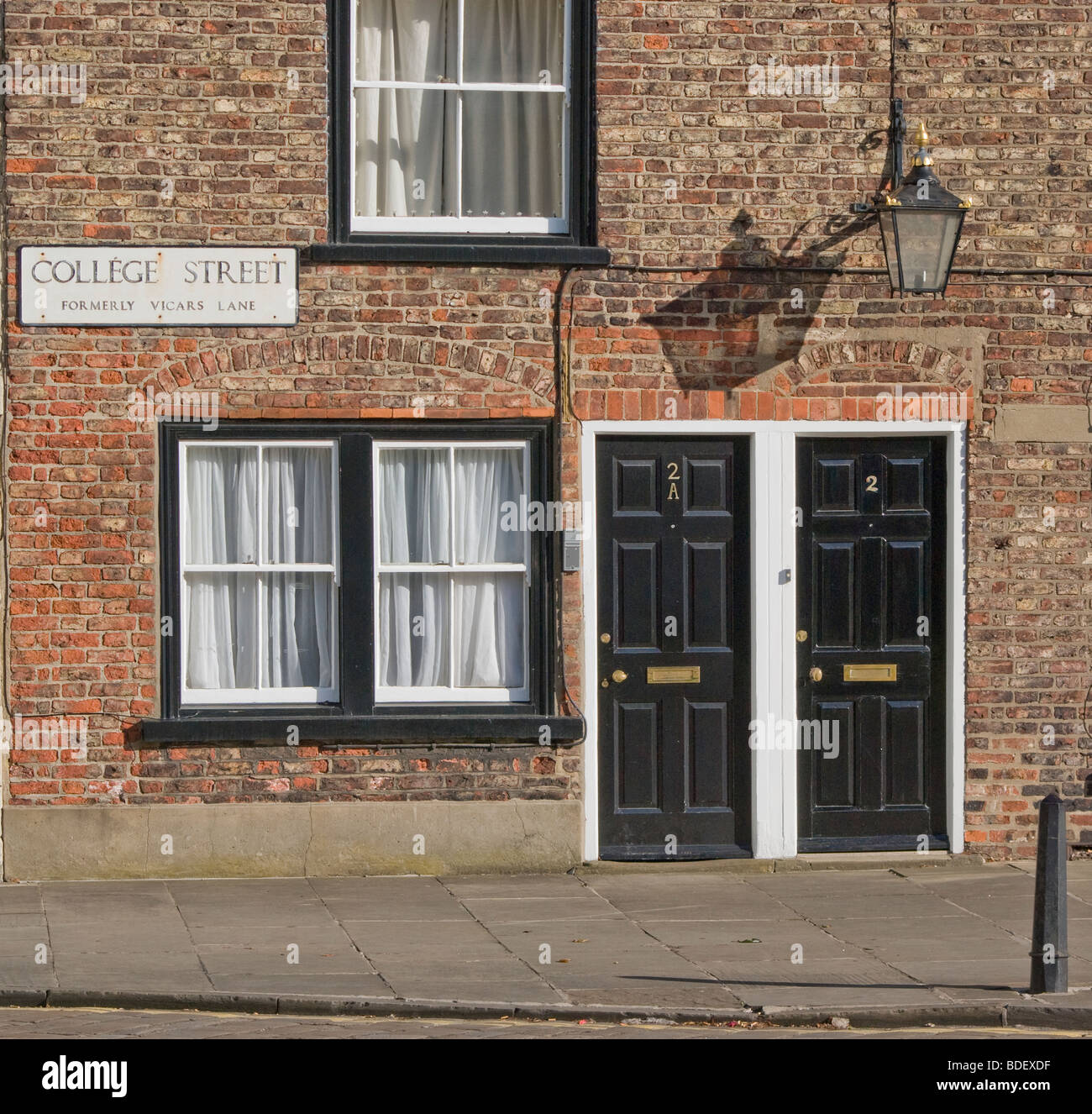 College street york hi-res stock photography and images - Alamy