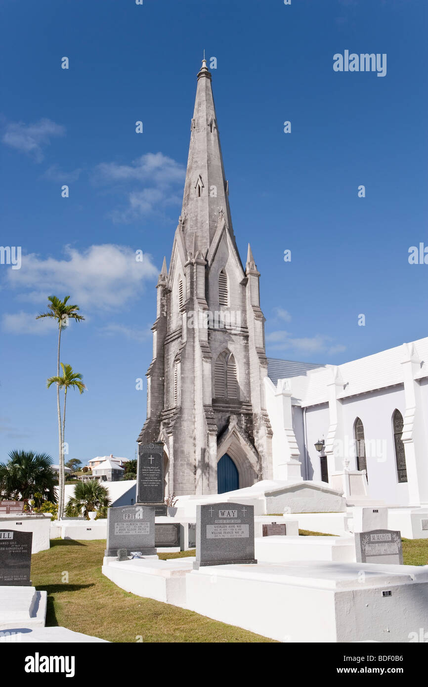 Bermuda paget st pauls church hi-res stock photography and images - Alamy